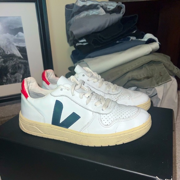 Veja | Shoes | Whitered Vejas Sz 7 | Poshmark